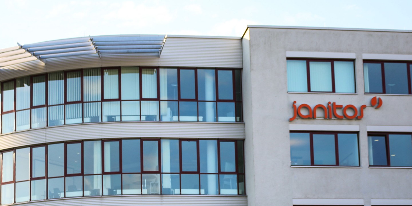 Impressum | Janitos Versicherung AG